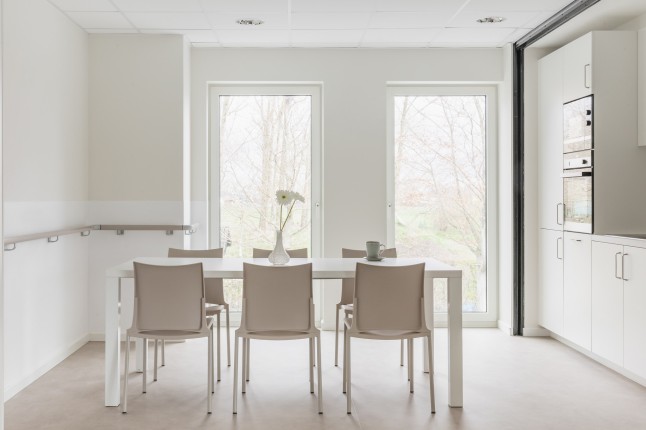 Haelvoet | hospital furniture, elderly homes, doctor cabinets